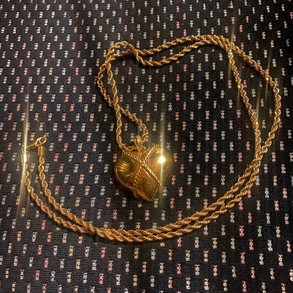 Monet | Jewelry | Vintage Monet Heart Chain | Poshmark